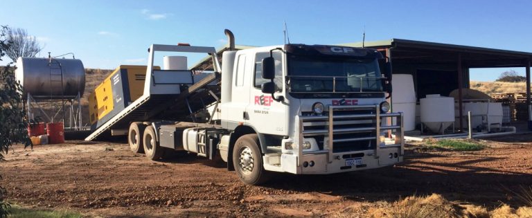 Tilt Trays, How They’re Used and What For in Todays World | Reef Group